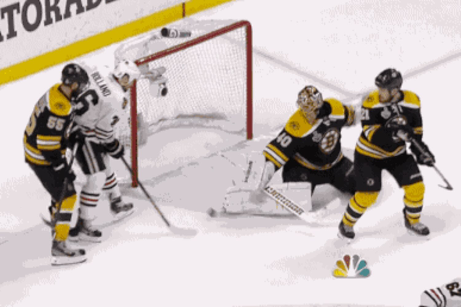 Blackhawks Score Two Goals In 17 Seconds To Win The Stanley Cup ...
