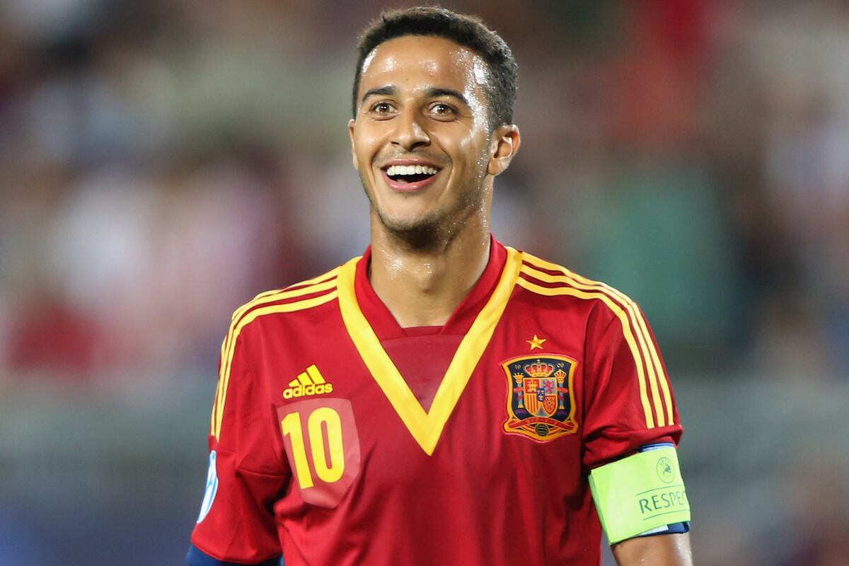 Transfer News: Thiago and United Reportedly Agree on a £5.5 Million-a ...