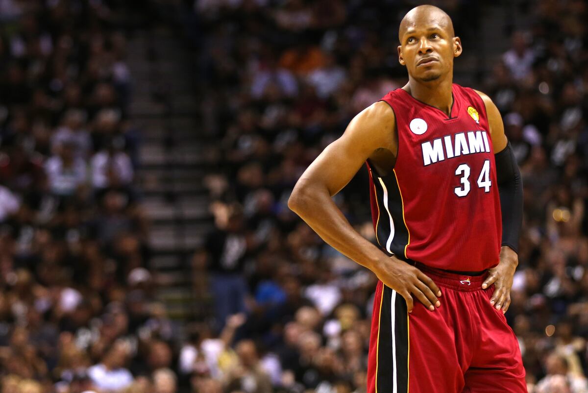 NBA Free Agents 2013: Evaluating Market for Players Worth Mid-Level ...