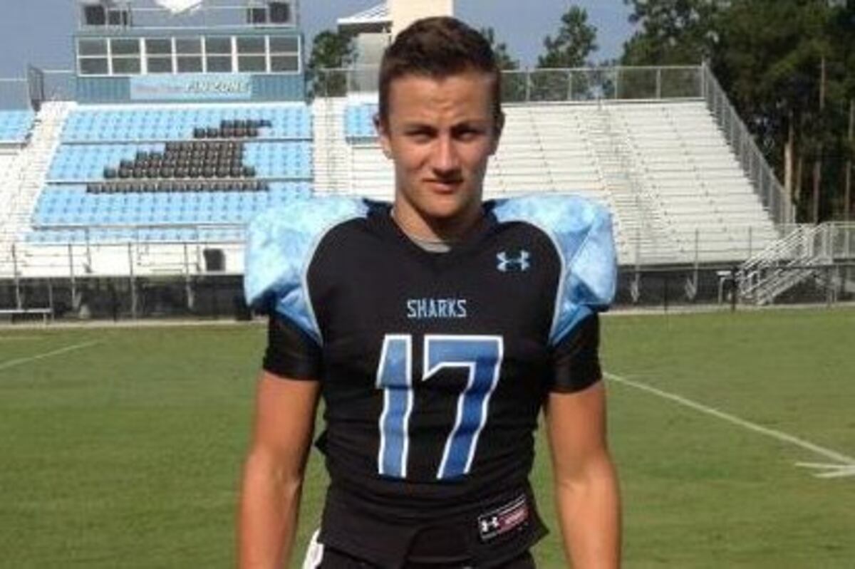 Dillon Bates to Tennessee: Volunteers Land 4-Star OLB Prospect | News ...