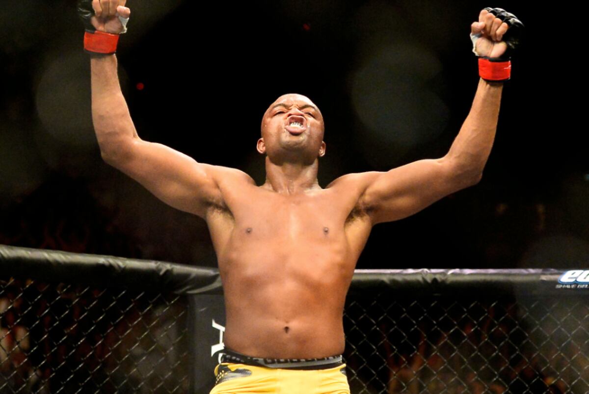 UFC 162: The Importance of the Fight Card to the Middleweight Division ...
