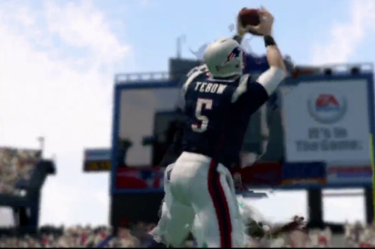Video: Watch Tim Tebow Catch Passes as Tight End for Patriots in Madden ...