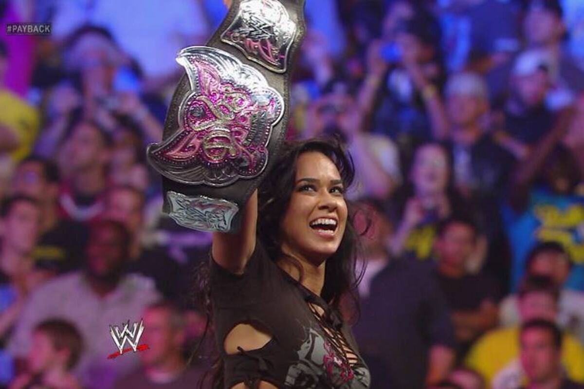 AJ Lee Will Lead a New Divas Revolution in WWE | News, Scores ...
