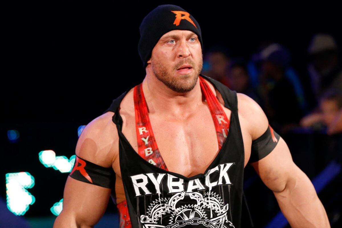 Ryback Logo R