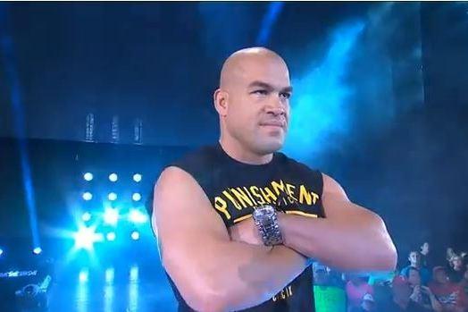 Following Bellator Appearance, Tito Ortiz Makes Return to TNA Wrestling ... Following Bellator Appearance, Tito Ortiz Makes Return to TNA Wrestling ...