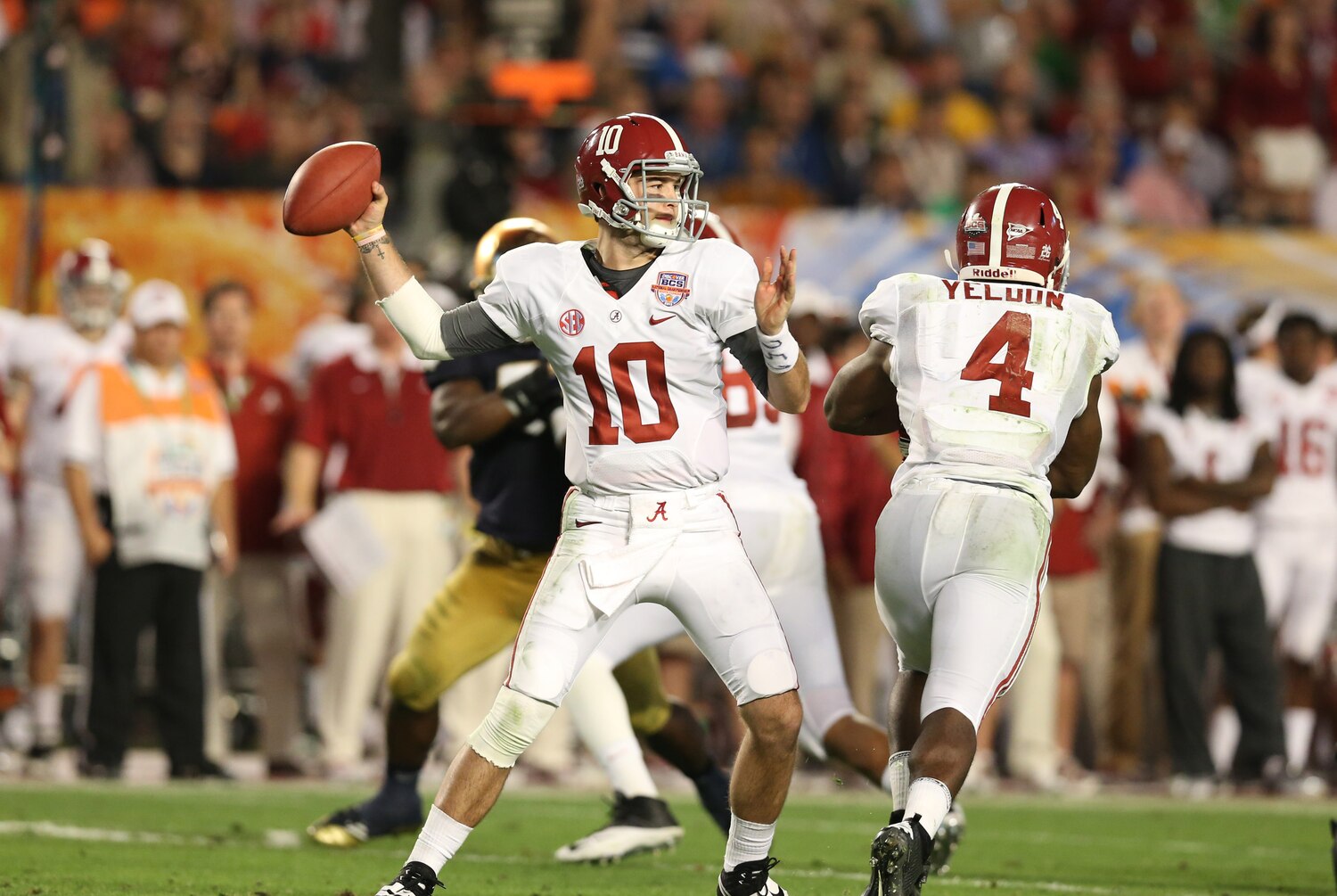 Back to School: The Top 15 Returning Players in CFB | Bleacher Report