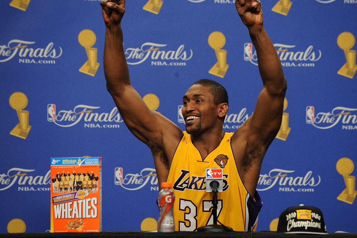 5 Things That LA Lakers Fans Will Miss About Metta World Peace | News ...