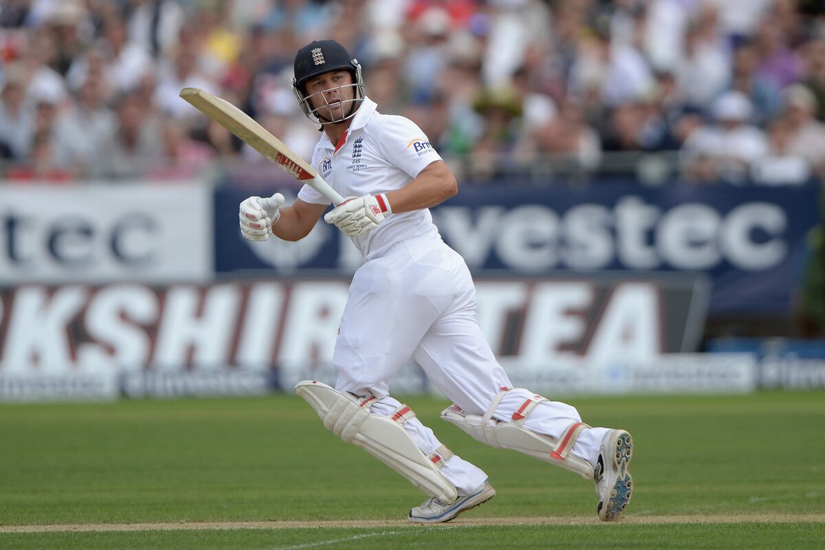 The Ashes Cricket 2013: Jonathan Trott Holds the Key to Further Ashes ...