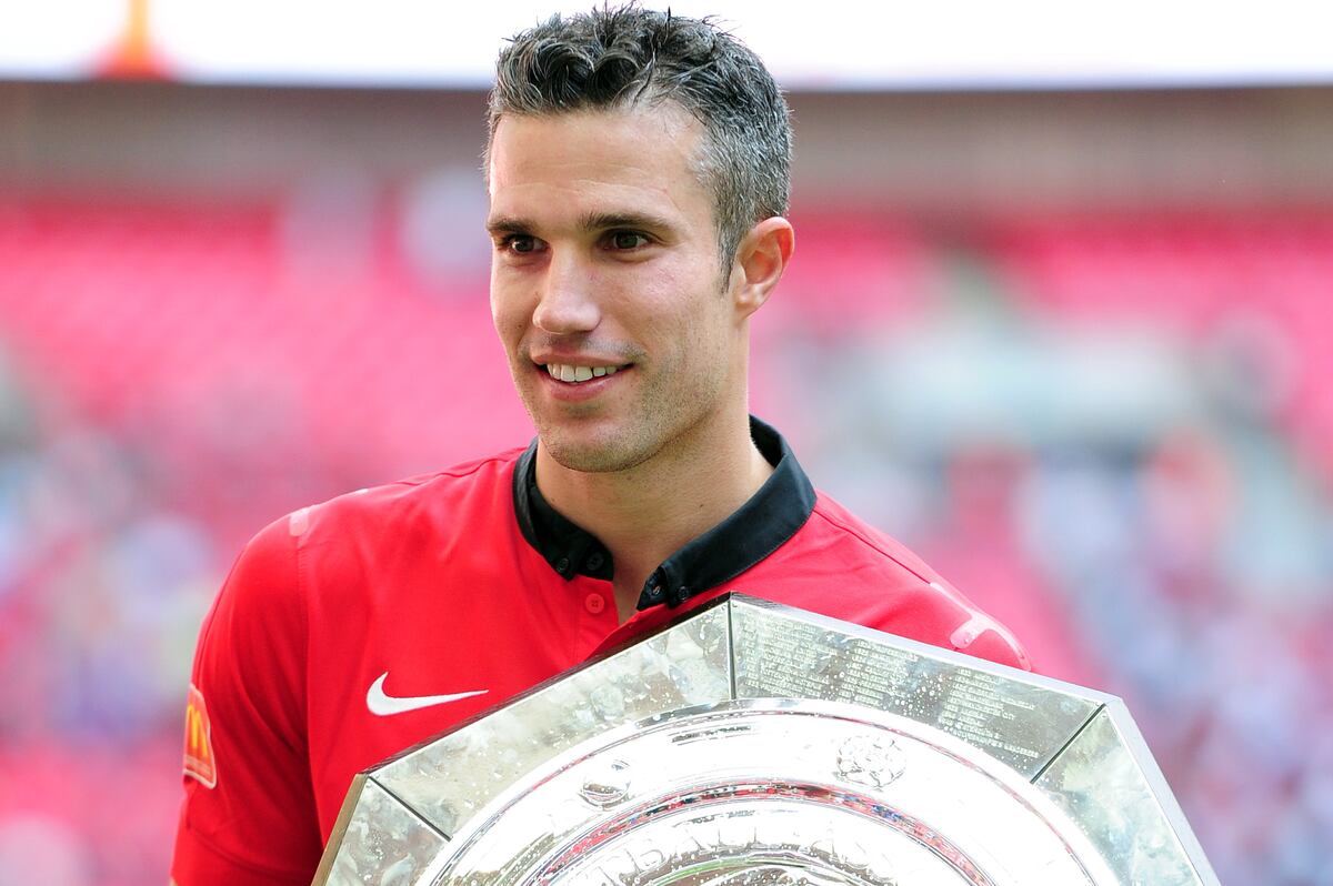 Robin Van Persie Shows He's Still Manchester United's Main Man | News ...