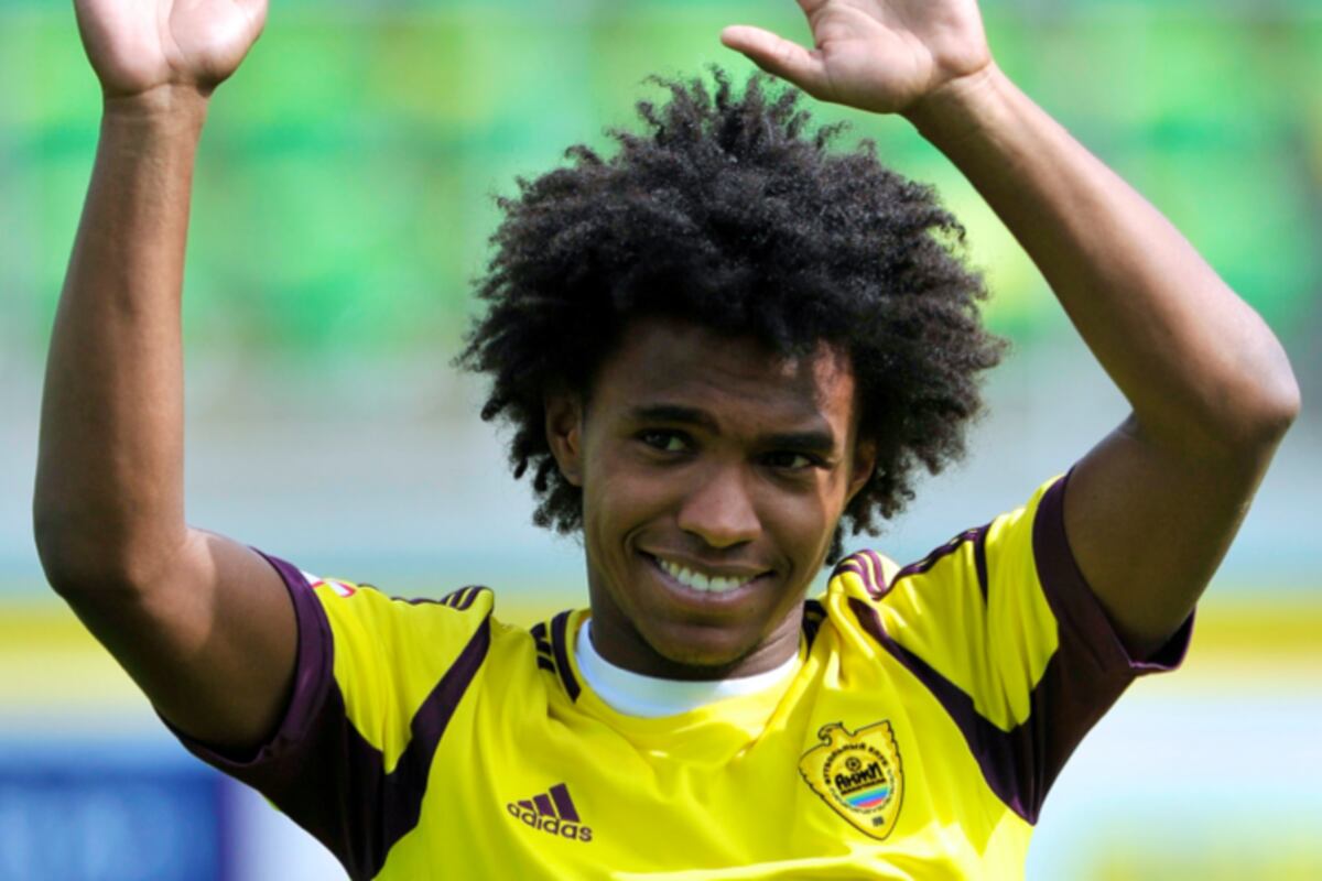 Summer Transfer Gossip: Gareth Bale, Willian, Wayne Rooney, Marouane ...