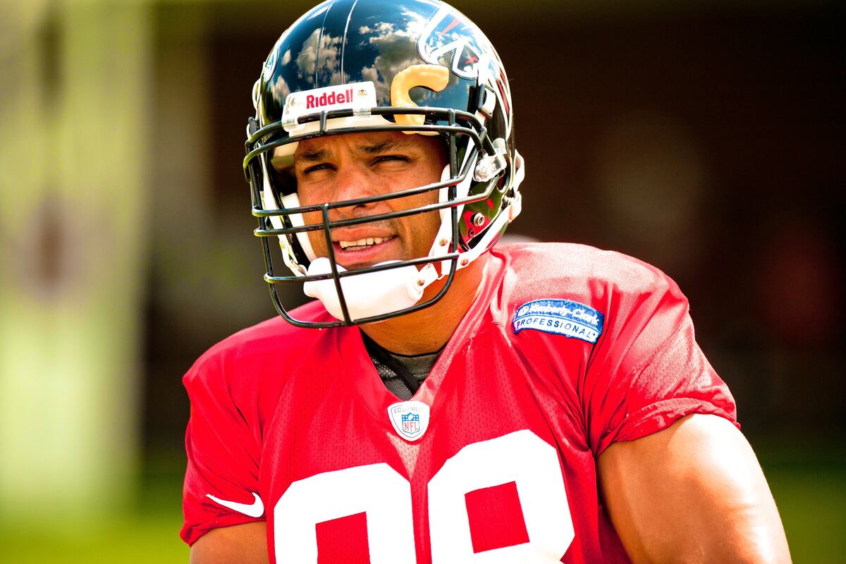 Tony Gonzalez Sounds off on DJ Swearinger's Controversial Hit | News ...