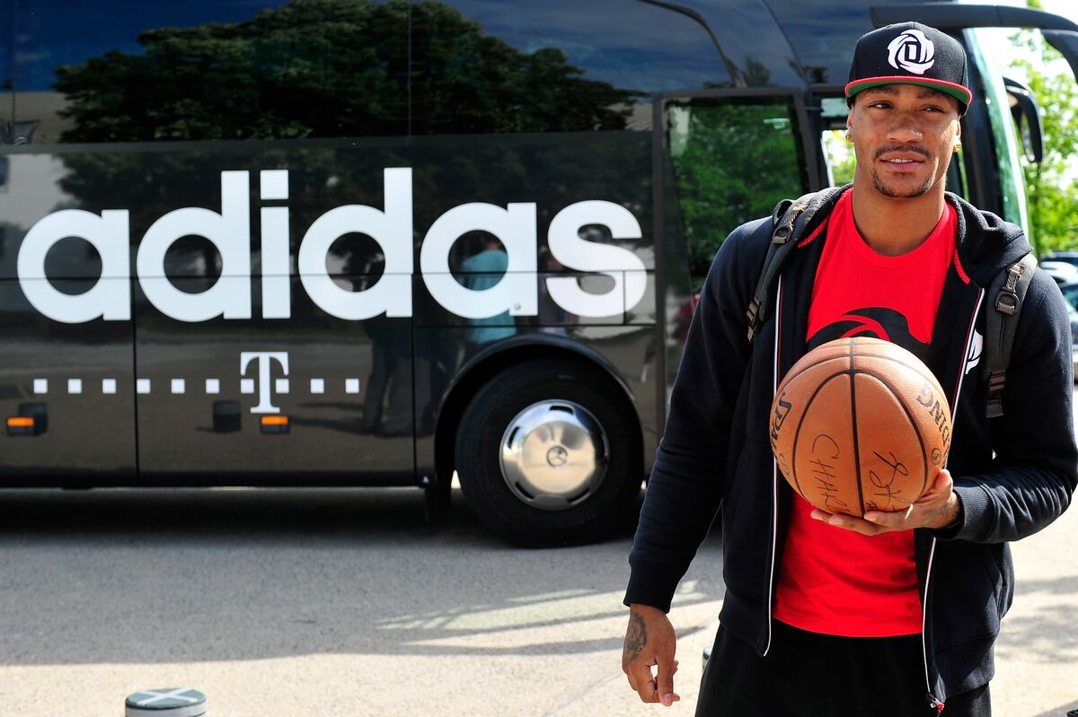 What Derrick Rose Must Do to Become the NBA's Most Transcendent Star ...