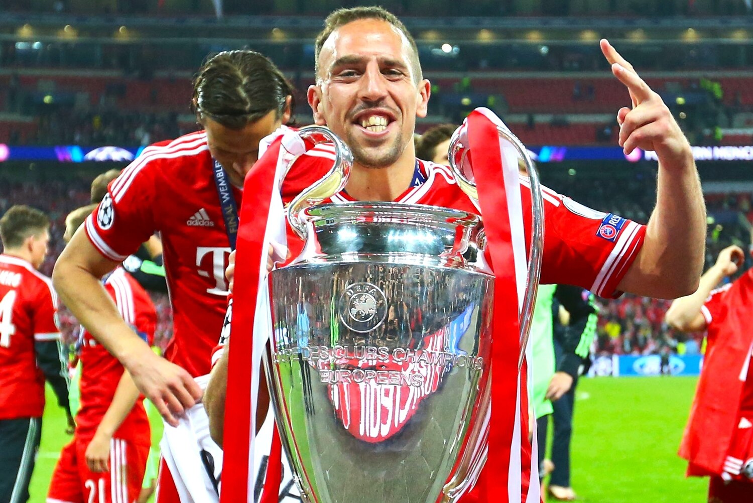 Should Bayern Munich's Franck Ribery Win the 2013 FIFA Ballon D'Or ...