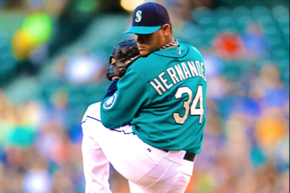 Max Scherzer vs. Felix Hernandez: Who Deserves the 2013 AL Cy Young ...