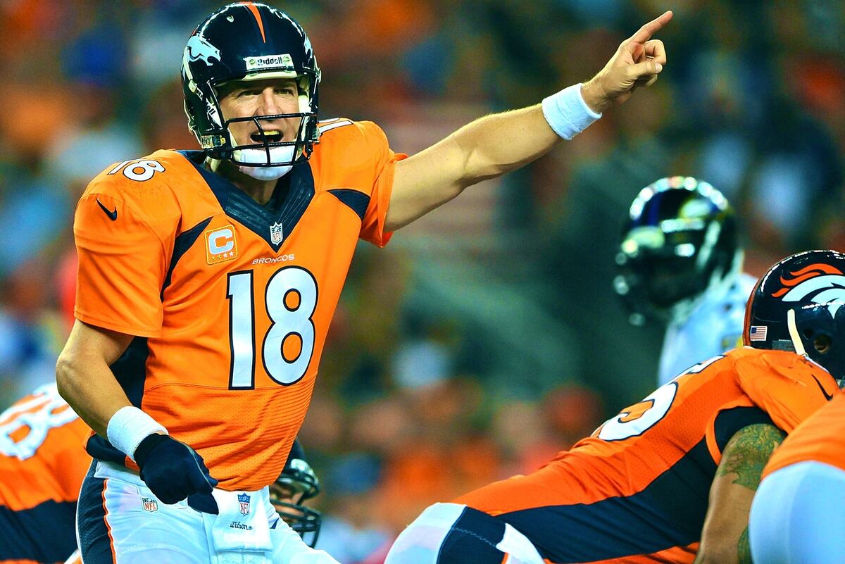 Peyton Manning's Passing Brilliance Puts Him on Track for His Best ...