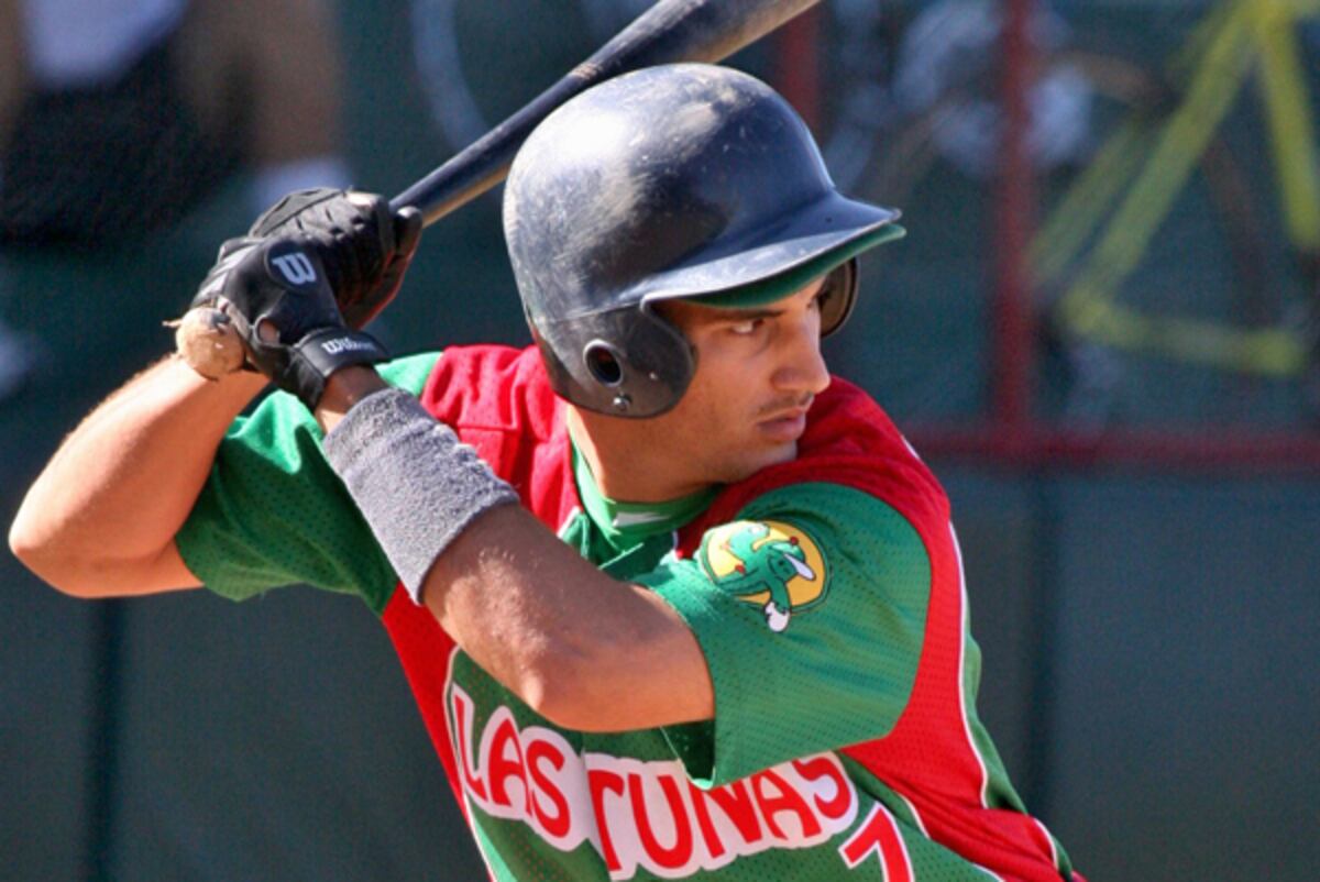 Alexander Guerrero Reportedly Signs with Los Angeles Dodgers | News ...