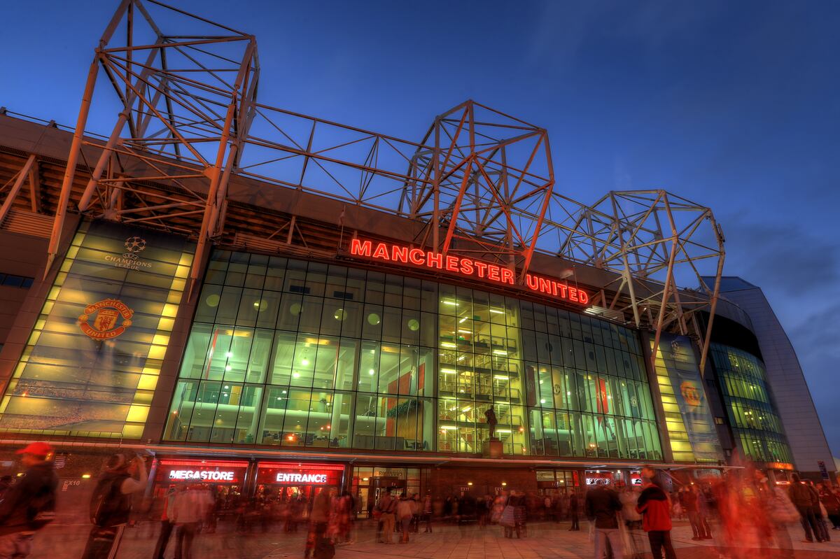 10 of the Greatest Manchester United Nights at Old Trafford | News ...