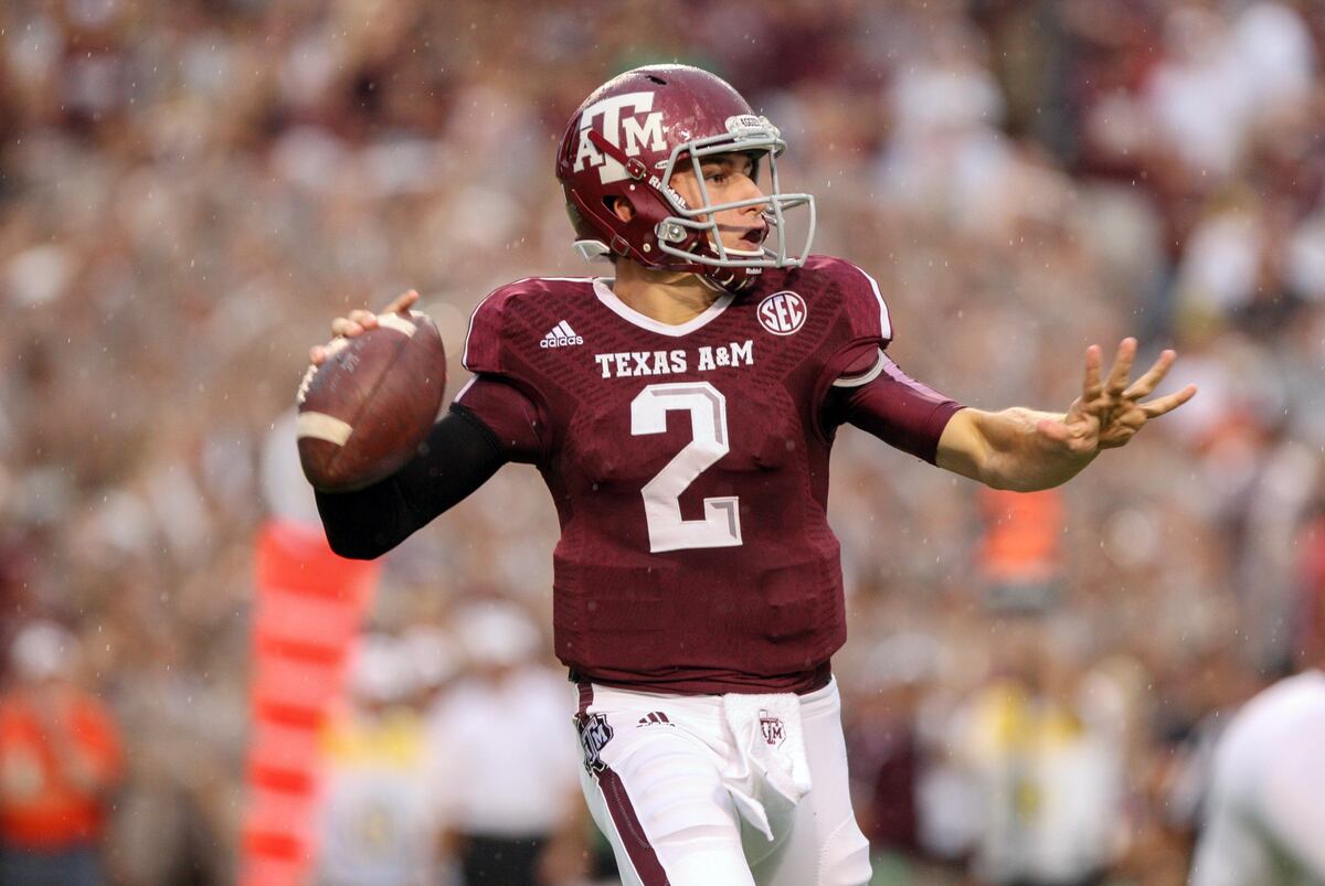 Alabama vs. Texas A&M: What Johnny Manziel Must Focus on to Pull off ...