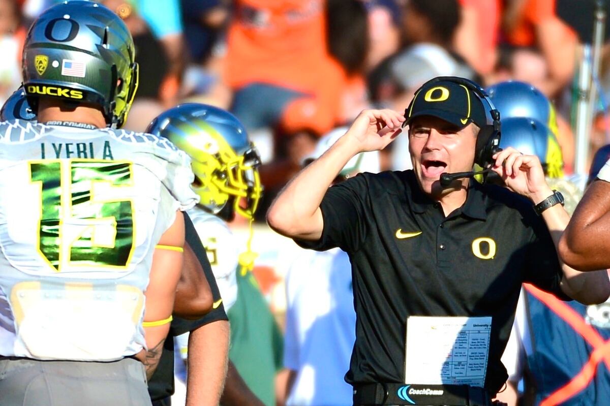 Oregon's Colt Lyerla Upset with How Mark Helfrich Handled TE's Absence ...
