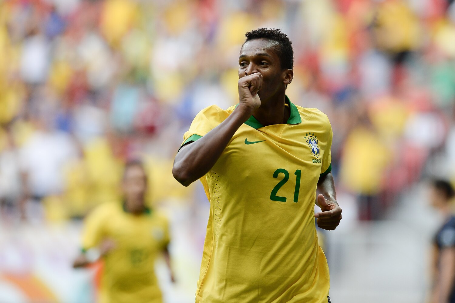Jo: Brazil's Surprise Package Ahead of World Cup 2014 | Bleacher Report