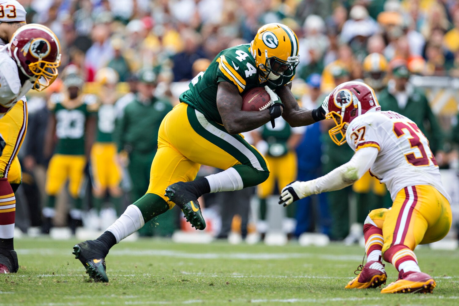 James Starks' Uncertain Role Makes Him Risky Fantasy Option | Bleacher ...