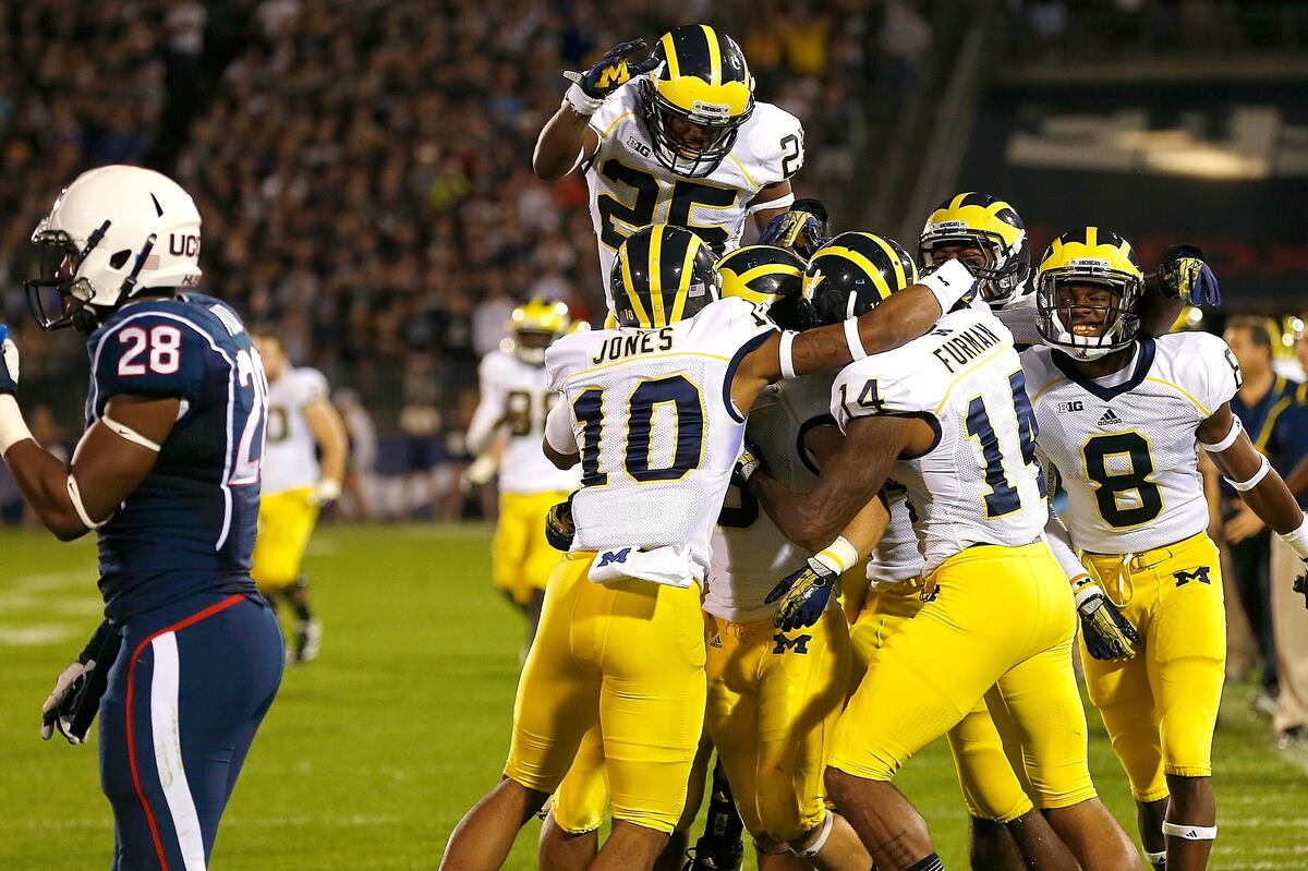 Michigan vs. Connecticut: Score and Analysis of Wolverines' Near Upset ...