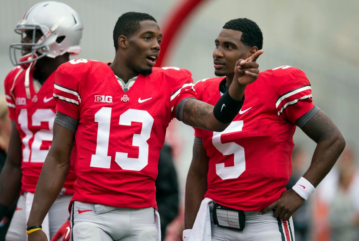 Kenny Guiton Has Been Good, but There's No Quarterback Controversy at ...