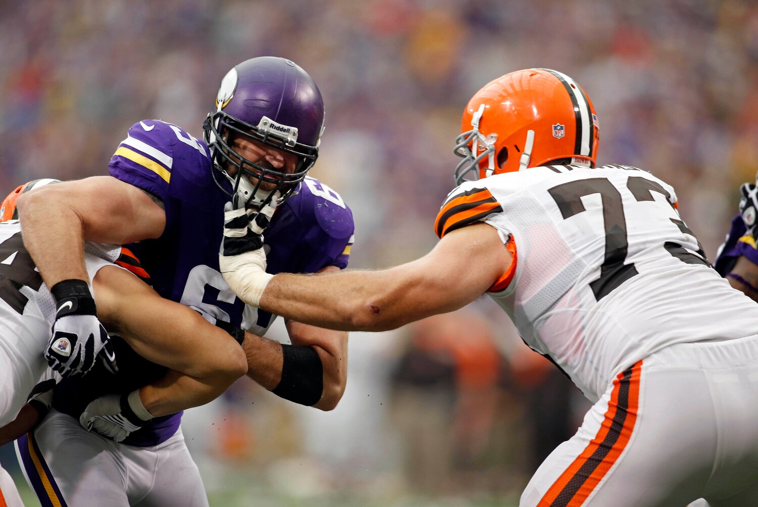 What in the World Is Going on with the Minnesota Vikings' Jared Allen ...