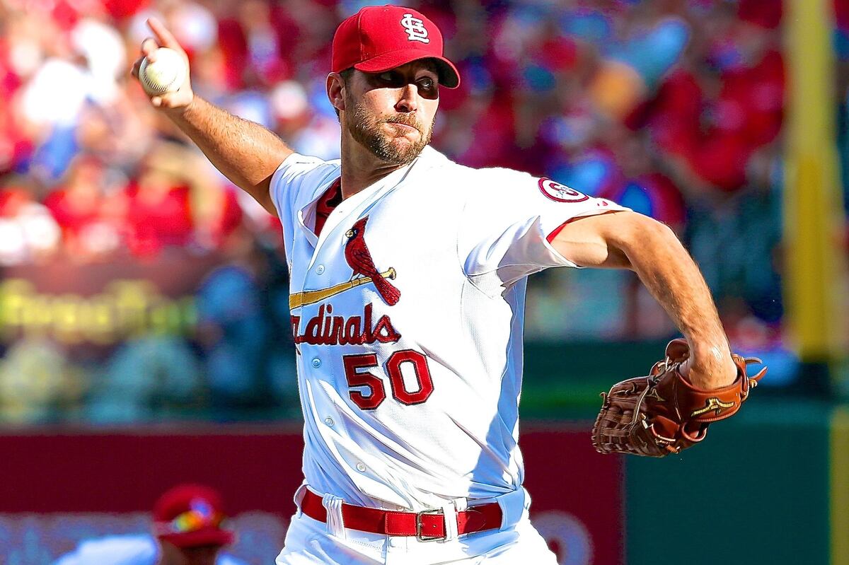 Adam Wainwright a Perfect Veteran Anchor for Deep Cardinals Postseason ...