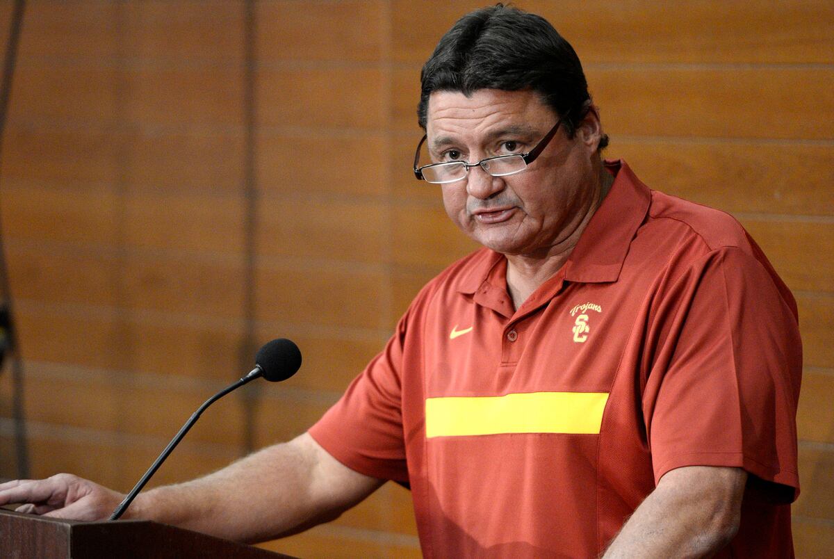 USC Back in Action This Week: Will Ed Orgeron's Changes Help? | News ...