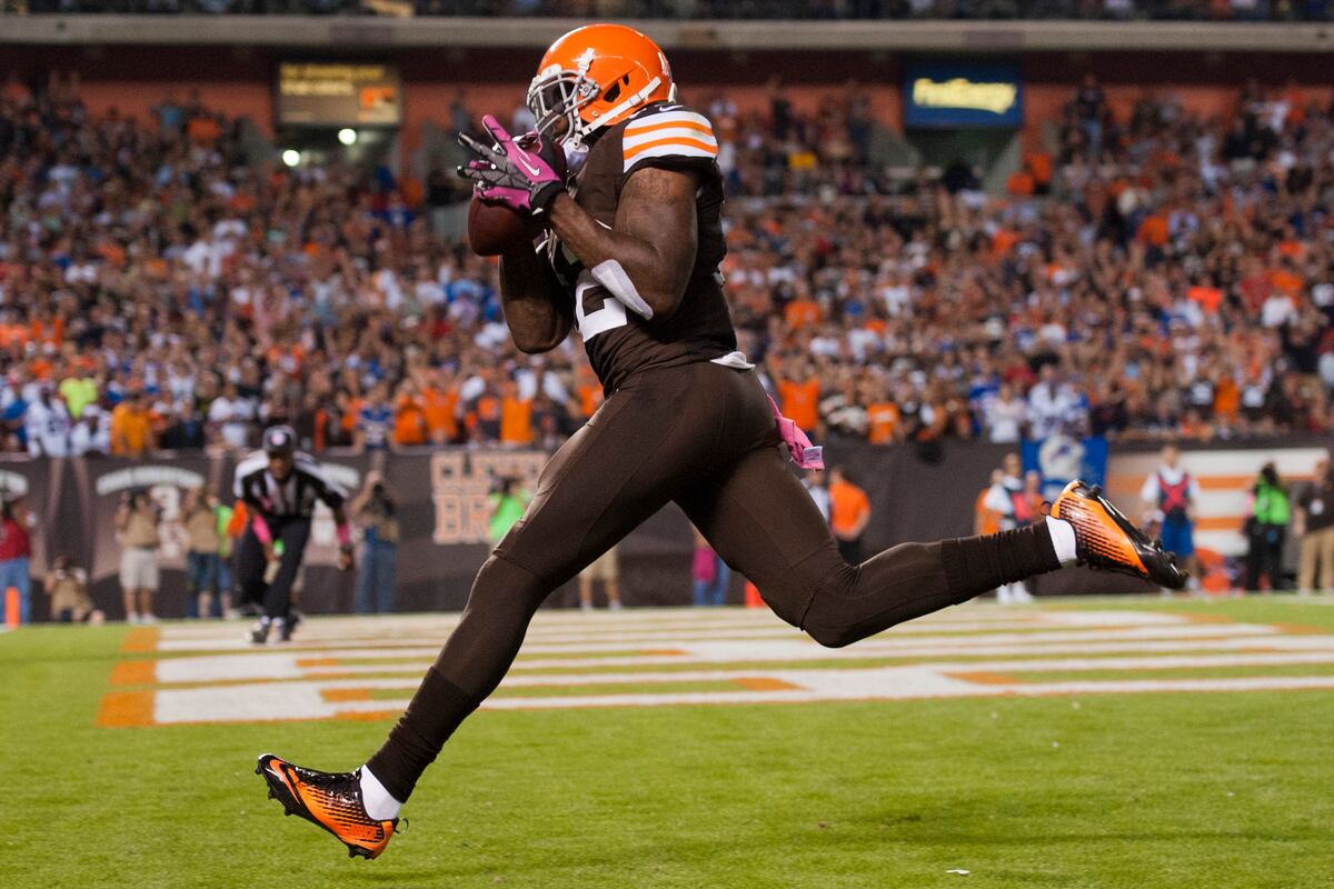 Minnesota Vikings Should Trade for Cleveland Browns WR Josh Gordon ...