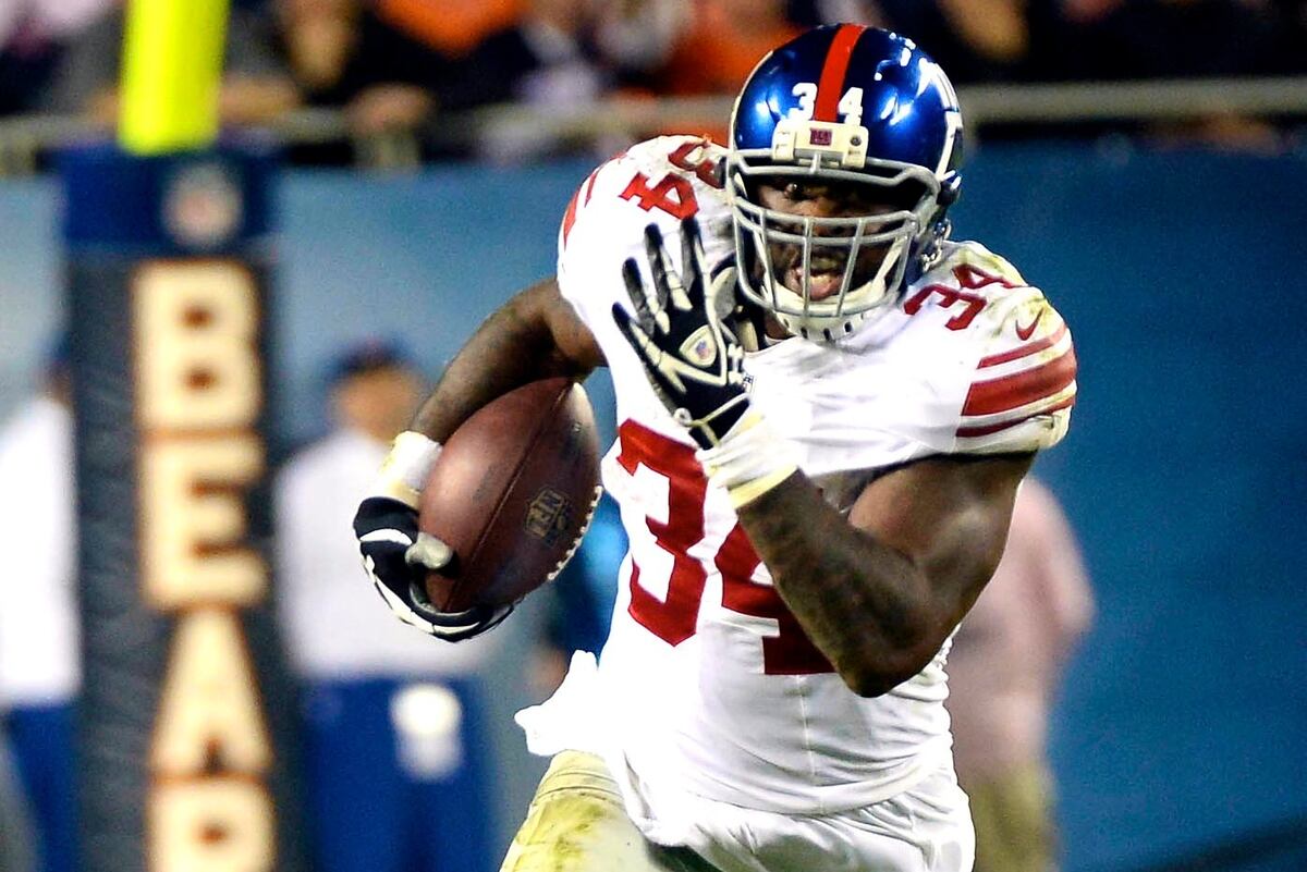 Despite Solid Performance, Brandon Jacobs Is Not the Answer at RB for ...
