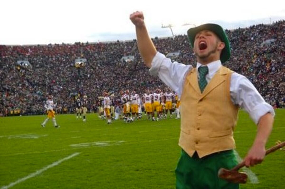 Notre Dame Football: How Fighting Irish Fans Prepare to Take on the USC ...