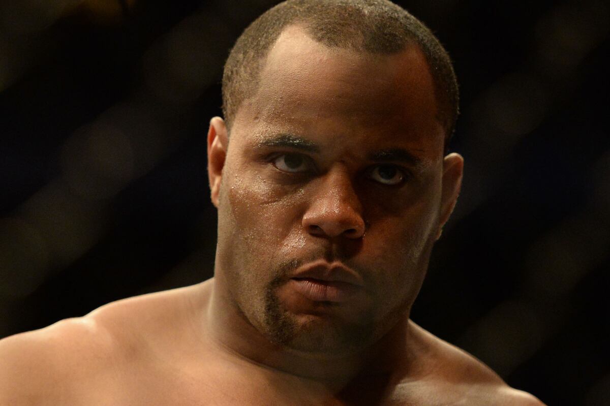 Daniel Cormier, Roy Nelson Move Past Beardgate and on to UFC 166 | News ...