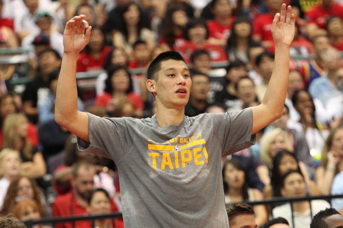Are the Rockets Secretly Hoping Jeremy Lin Wins the Starting PG Job ...