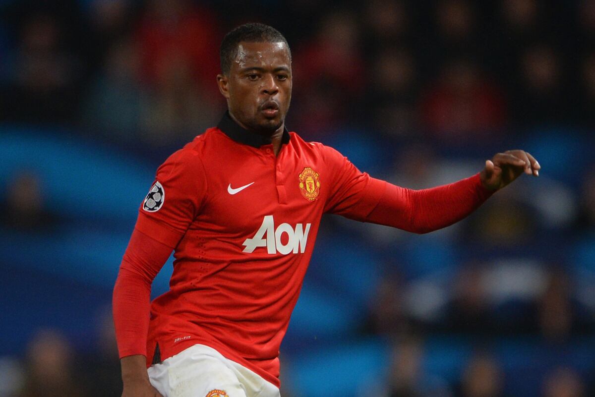 Patrice Evra Was Misinterpreted on Manchester United Contract, Says ...