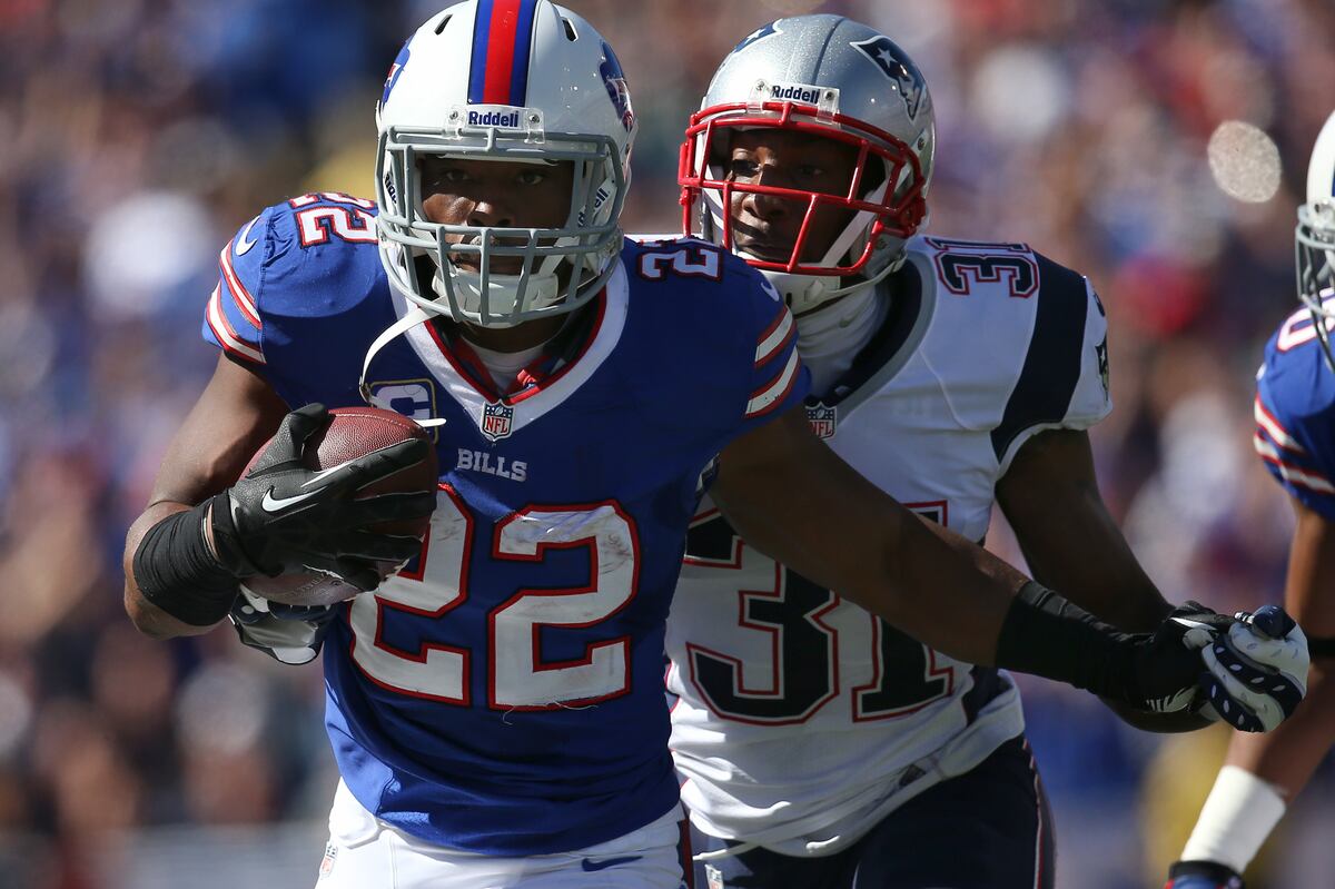 Fred Jackson Is Must-Start Fantasy RB with C.J. Spiller Injured | News ... Fred Jackson Is Must-Start Fantasy RB with C.J. Spiller Injured | News ...