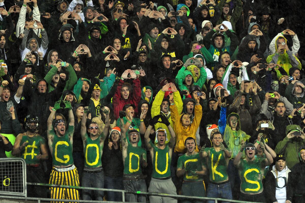 Former Oregon Player Blasts Ducks Fans With Expletive Filled Letter Bleacher Report Latest