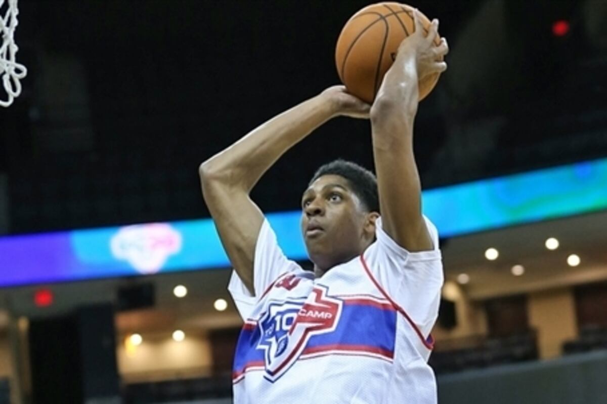 Devin Robinson to Florida: Gators Land 5-Star SF Prospect | News ...