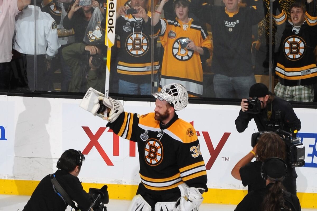Should Boston Bruins Fans Still Hold a Grudge Against Tim Thomas ...