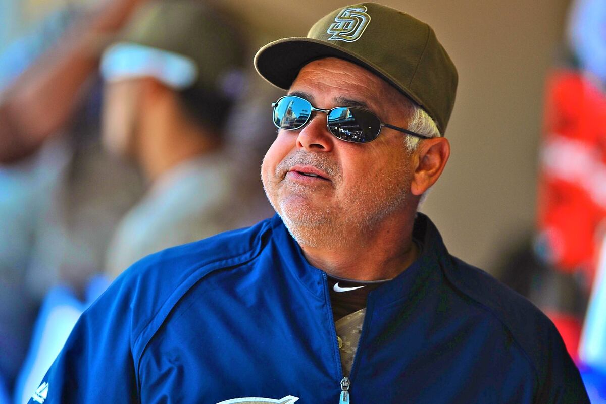 Rick Renteria Named Next Chicago Cubs Manager | News, Scores ...