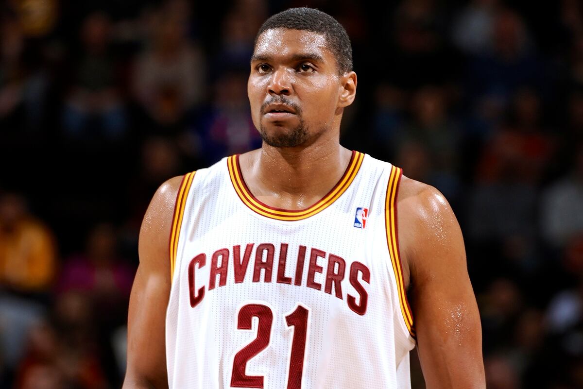 Andrew Bynum Says He's a Shell of His Former Self | News, Scores ...