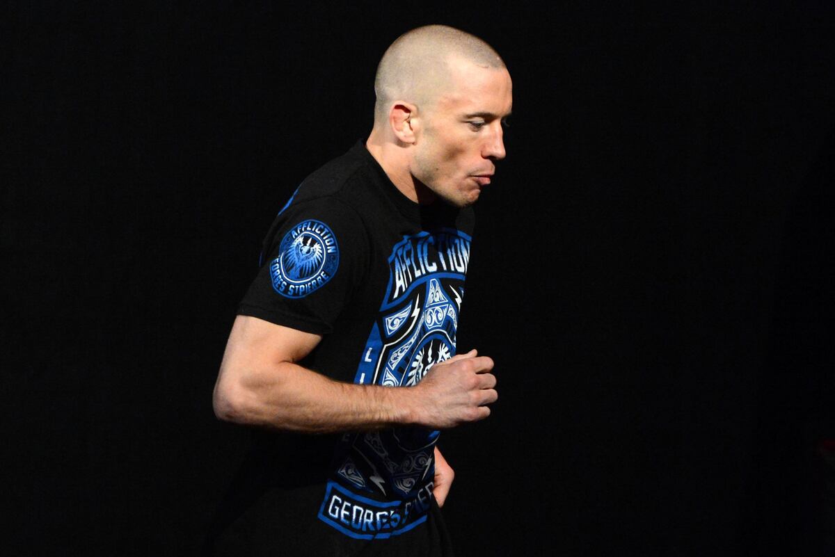 UFC 167: Georges St-Pierre vs. Johny Hendricks Full Head-to-Toe ...