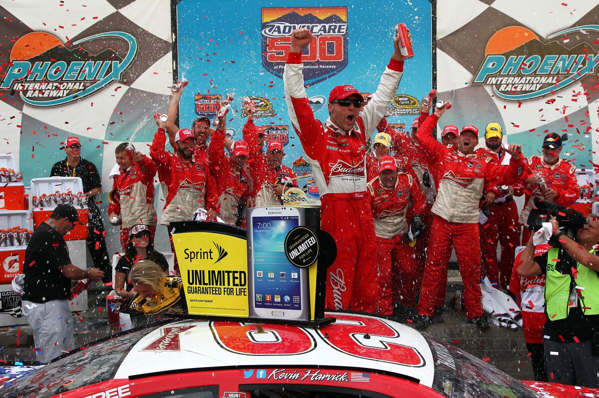 NASCAR at Phoenix 500 2013: Live Results, Updates and Analysis | News ...