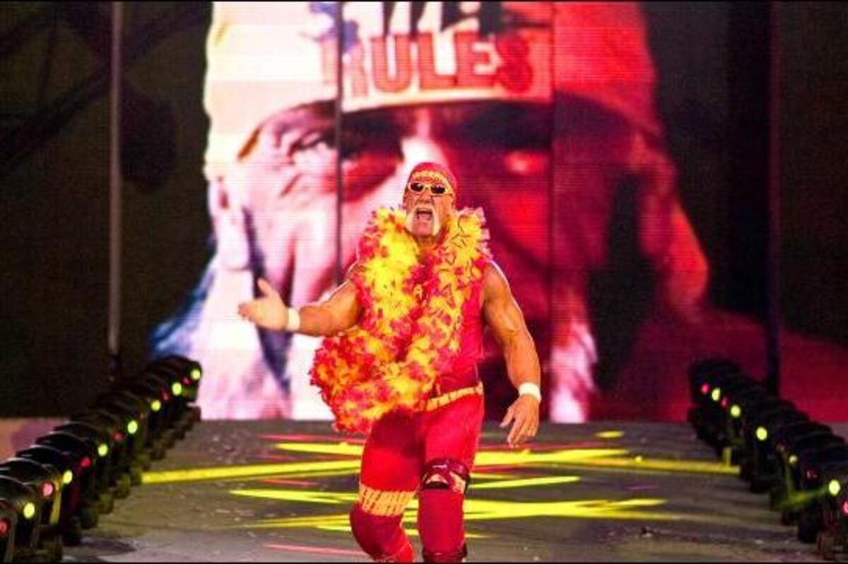 Thumbs Up, or Thumbs Down: Hulk Hogan Appearing at WrestleMania XXX ...