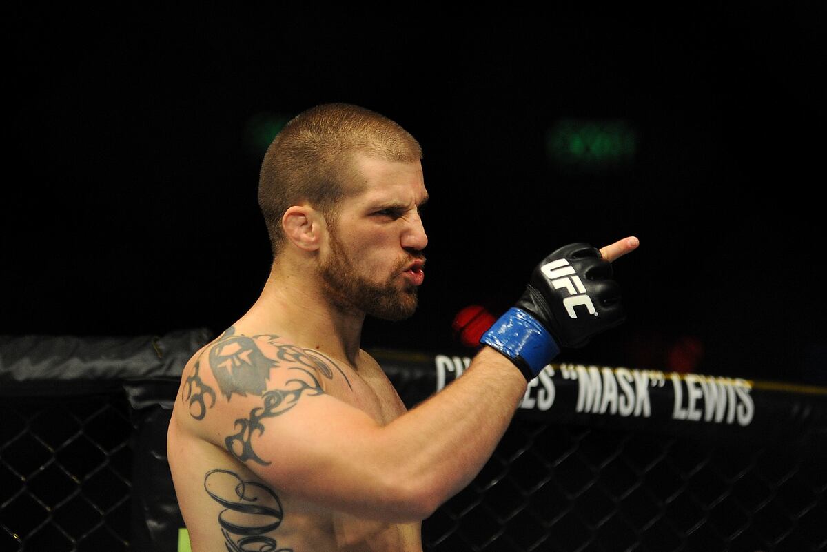 UFC 167: Fights with the Highest Probability to End in KO | News ...
