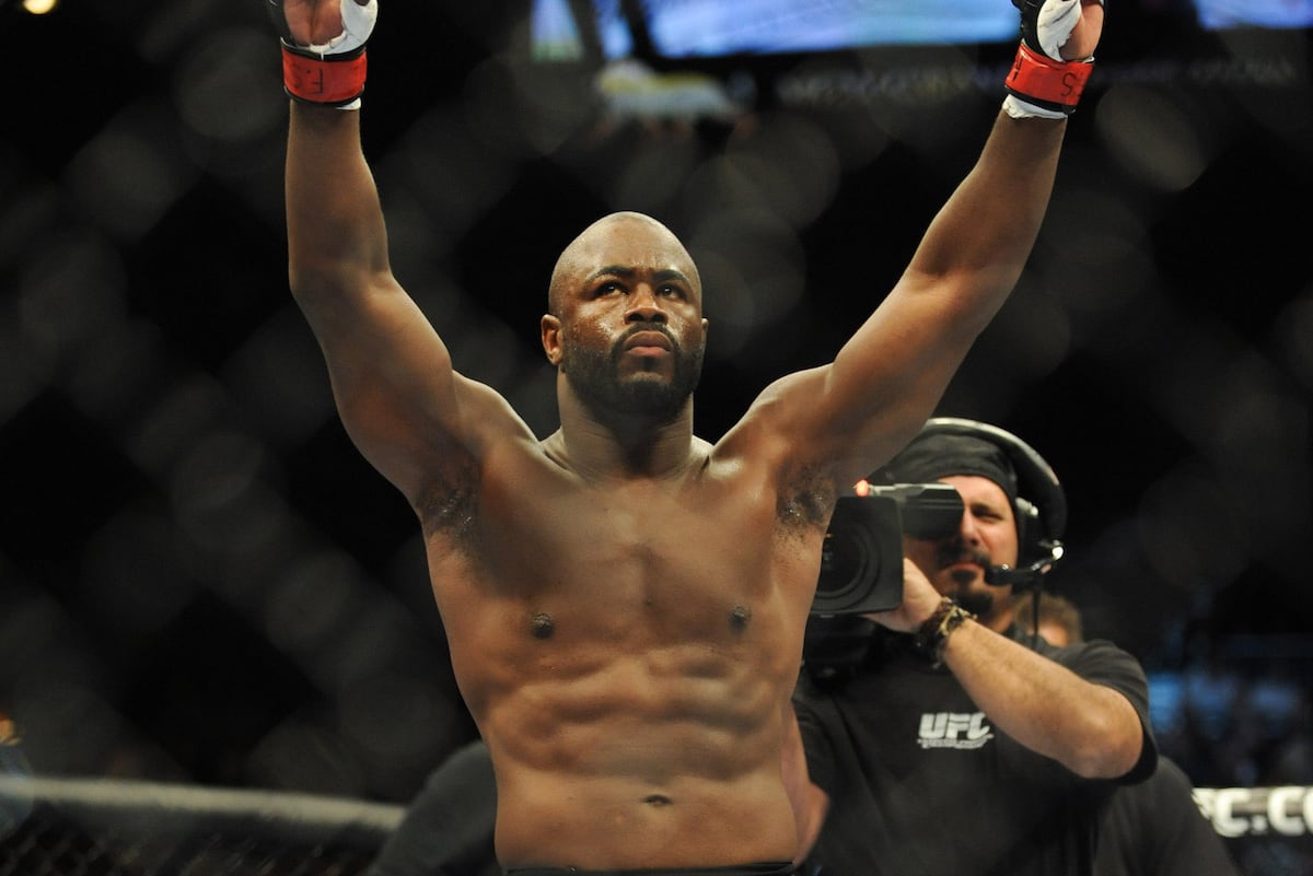 UFC 167 Video Highlights: Rashad Evans Dominates Chael Sonnen in Win ...