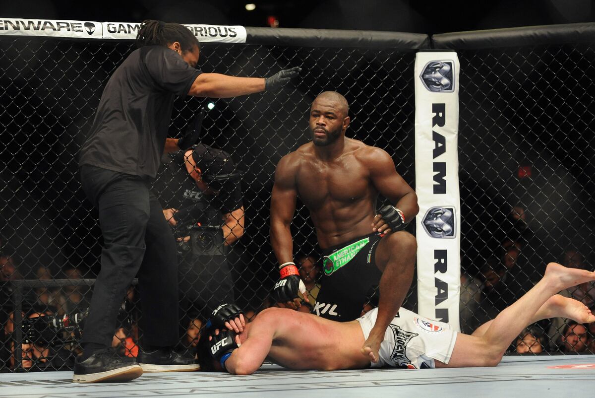 Which fighters have gained the most muscle while competing in the UFC ...