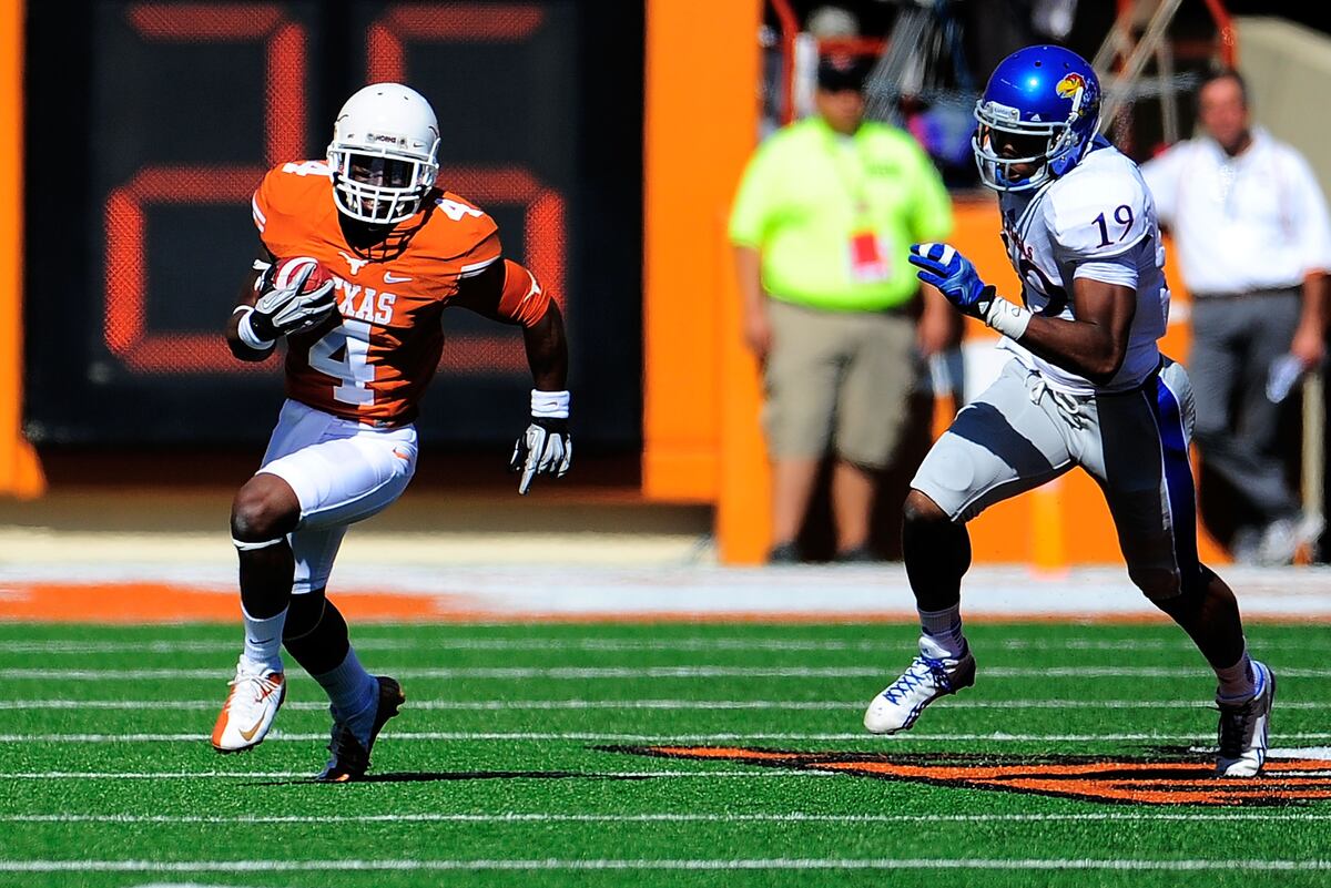 Texas Suspends Daje Johnson and Chet Moss for Violating Team Rules ...