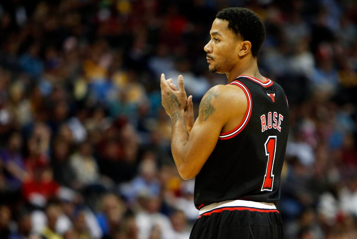 Twitter Reacts as MRI Reveals Derrick Rose's Knee Injury Requires ...